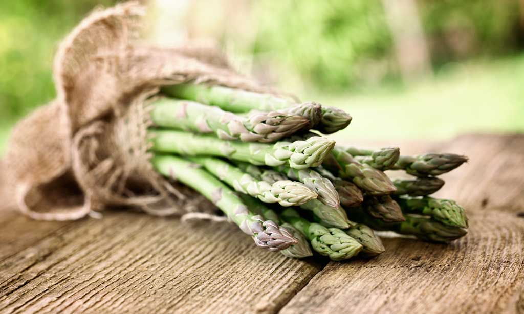 Parsa sopii laihduttajalle – kevään herkku on helppo valmistaa ...